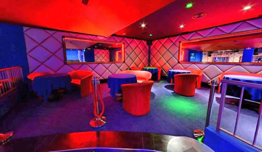 Lap Dance Milano | Escada Night - Agenzia Lavoro